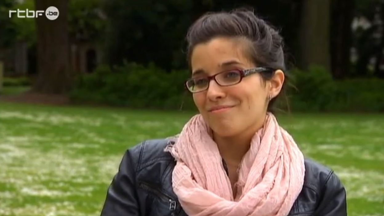 La soprano Jodie Devos, officier du Mérite wallon, aux côtés de 27 ...