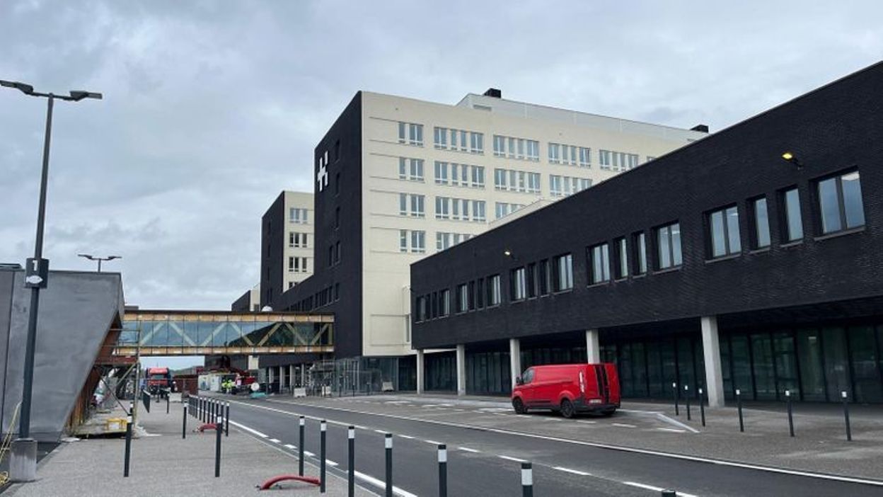 Charleroi : la pagaille aux abords du Grand Hôpital de Charleroi - RTBF ...
