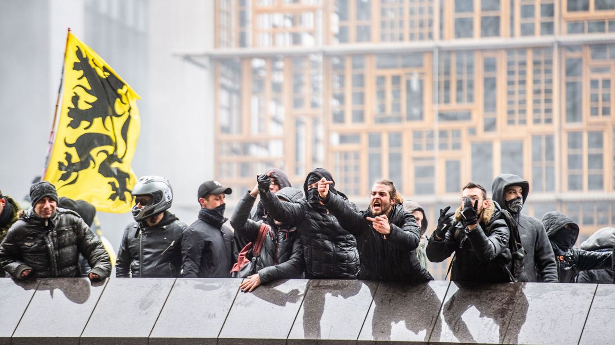 'Ultra-droite', 'Extrême droite', 'Droite radicale'… Quels mots pour ...