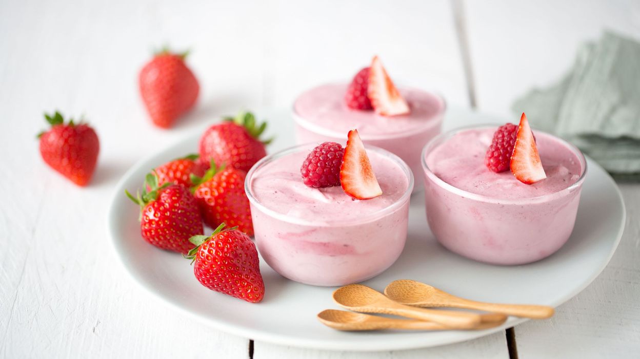 Recette : parfaits glacés aux fruits rouges - RTBF Actus
