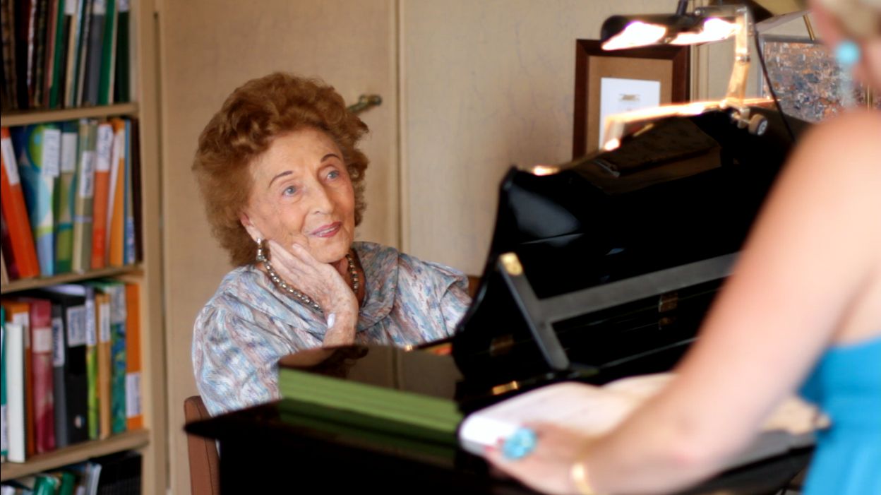 Portrait de Janine Reiss dans 'Un Jour dans l'Histoire' - RTBF Actus