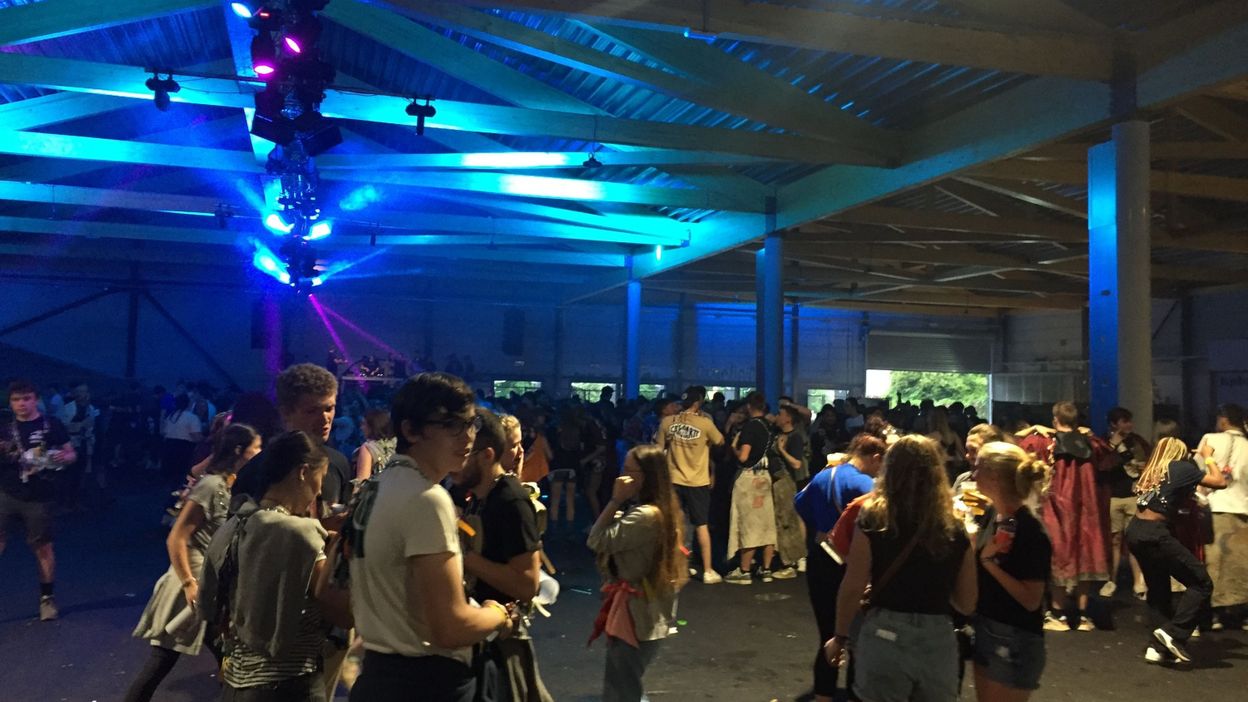 Inauguration du 'Chapi 4.0' à Liège : 'ça fait bizarre de voir la salle ...