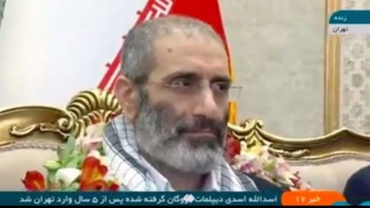 Iran : 'Oncle Haji', dit 'l’homme le plus sale du monde', s'est éteint à l’âge de 94 ans - RTBF ...