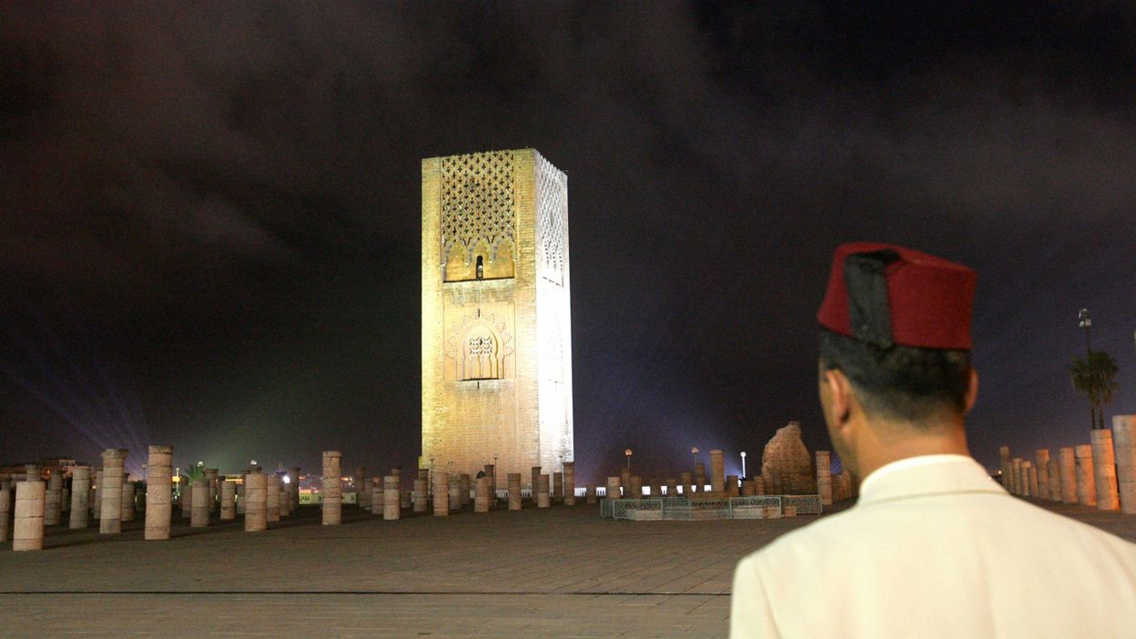 Au Maroc, l'habit de lumière du pont Mohammed VI éblouit Rabat - RTBF Actus