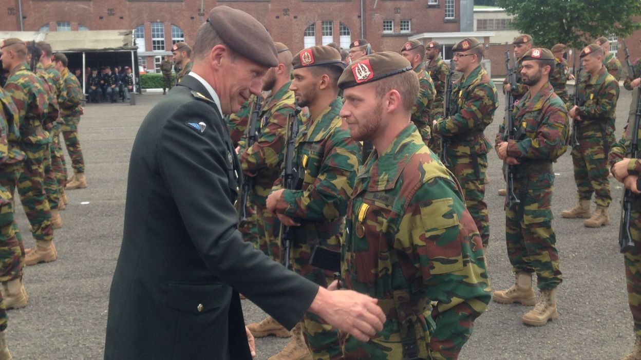 80 militaires belges récompensés pour leur mission au Mali - RTBF Actus