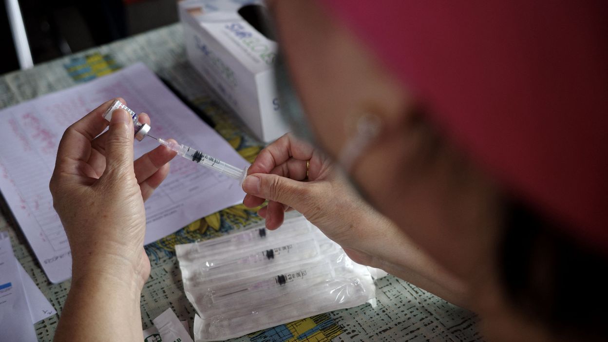 Feu vert au premier vaccin contre le virus respiratoire VRS pour les ...