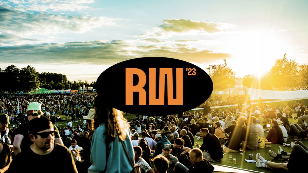 Vivez le Ronquières Festival en direct avec Romain sur Tipik - RTBF Actus