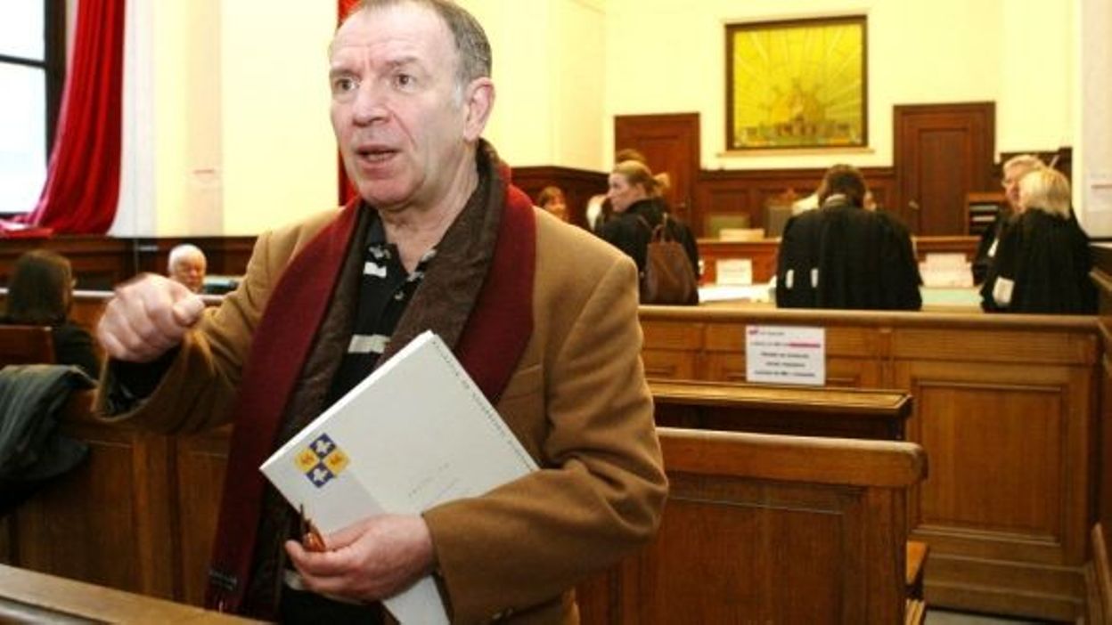 Le Docteur Féret perd sa flamme