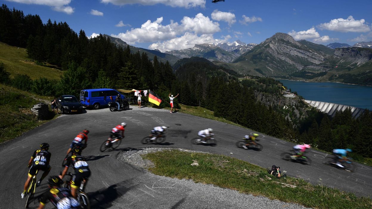 Le Tour de France dévoile son nouveau maillot vert… et ça fait déjà ...