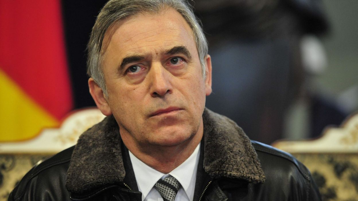 Hervé Jamar et Gilles Mahieu officiellement gouverneurs - RTBF Actus