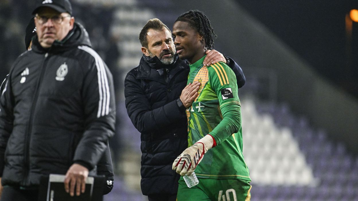 Le Standard s'incline lourdement à La Gantoise, Epolo de nouveau fautif ...