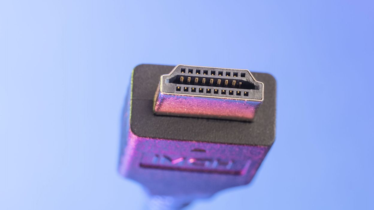 C'est quoi le GPMI, ce nouveau câble HDMI capable de recharger vos ...
