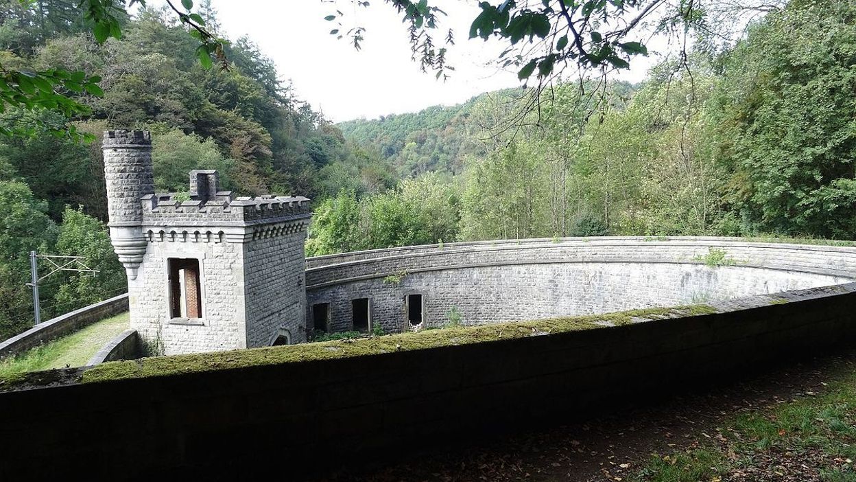 Halte Royale d'Ardenne, une curiosité à découvrir à Houyet - RTBF Actus