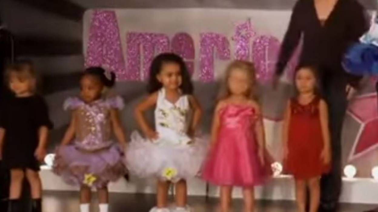 Le concours mini-Miss 'présente des risques pour le développement de l ...