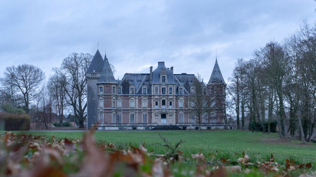 Bien connu des Jodoignois, le château de Dongelberg est à vendre - RTBF ...