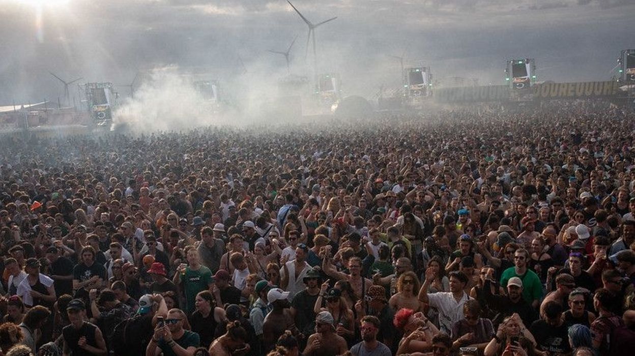 Découvrez le line-up du Dour Festival 2024 et remportez des pass un ...