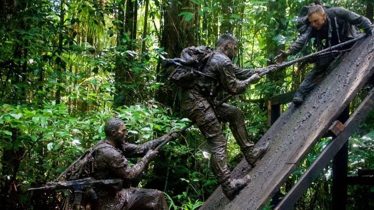 Des soldats casernés à Spa s'entrainent au combat dans la forêt ...