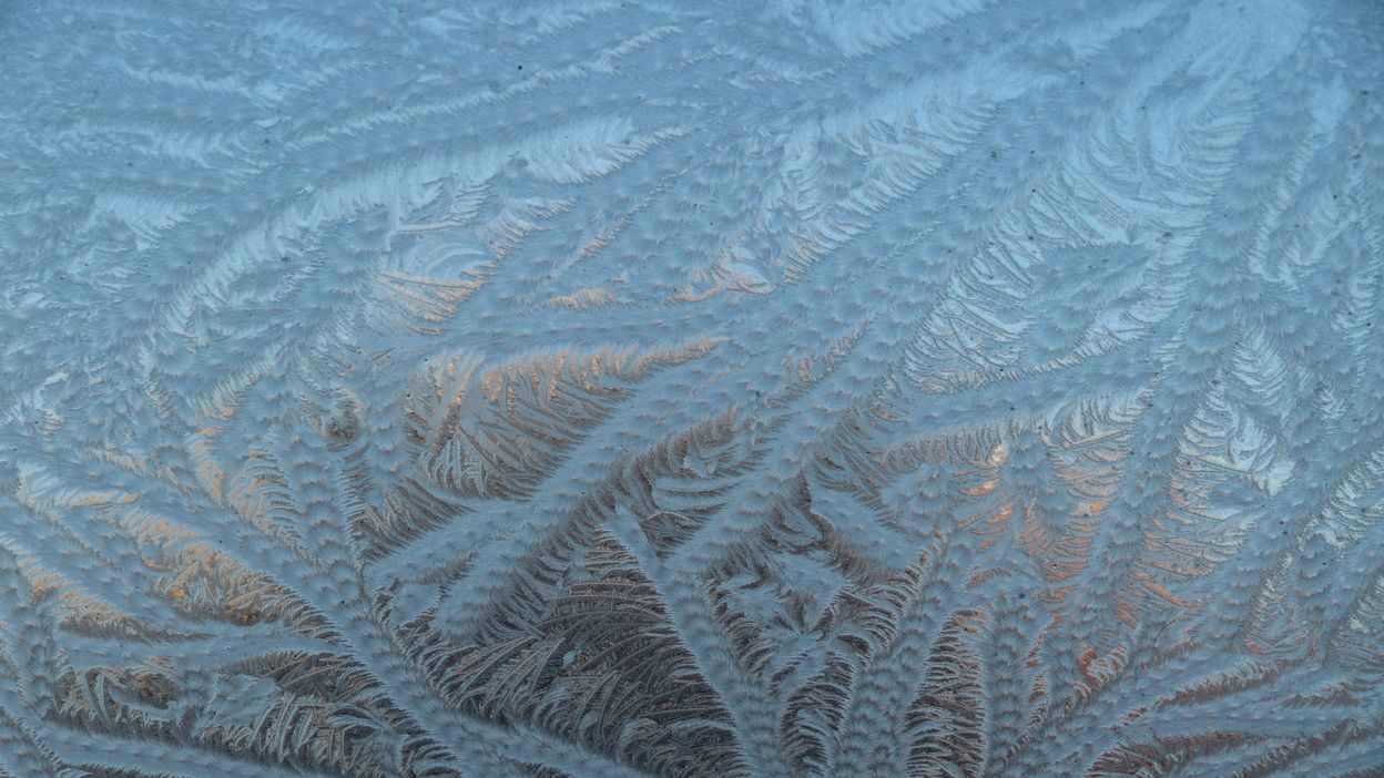 Du givre pas comme les autres sur vos parebrises ce mardi matin : à ...
