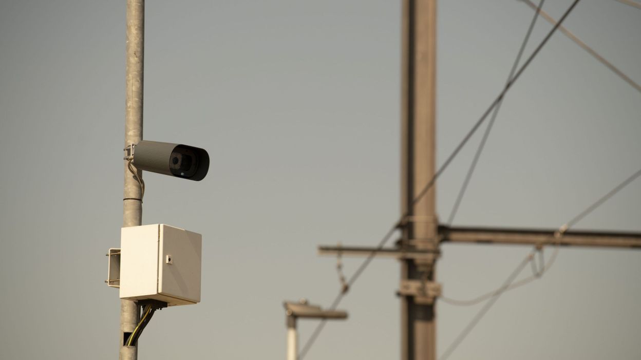 Quels sont les différents types de radar et de caméra que l’on ...