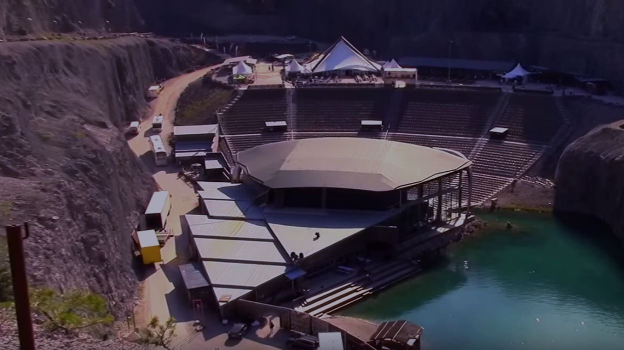 Un acteur de Stranger Things fan de heavy metal ? - rtbf.be