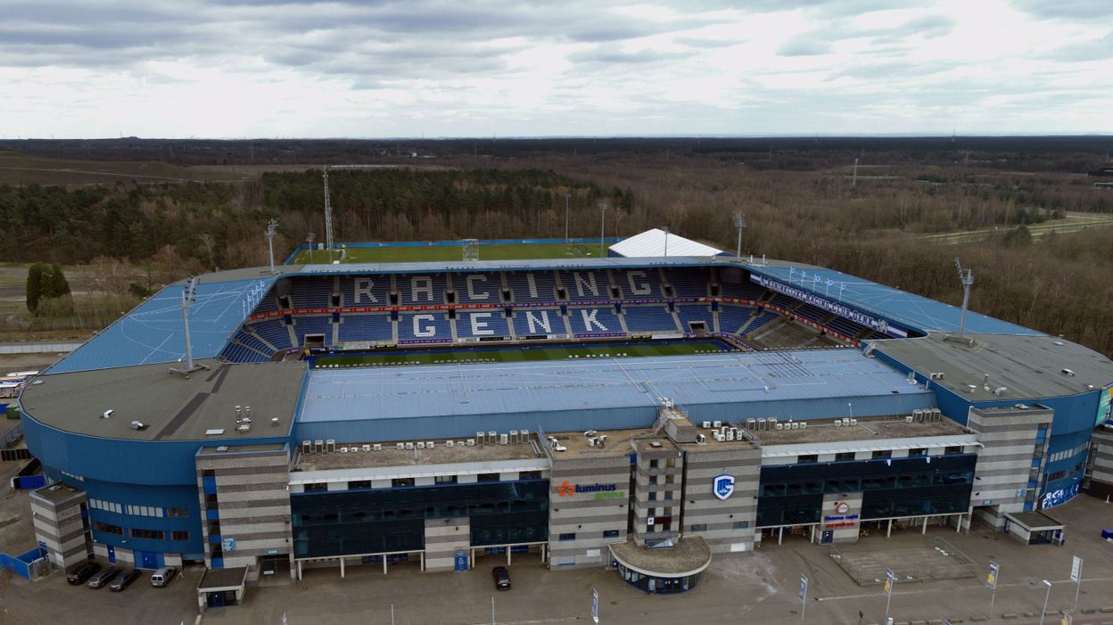 Le Racing Genk jouera désormais à la Cegeka Arena, premier stade 5G de ...