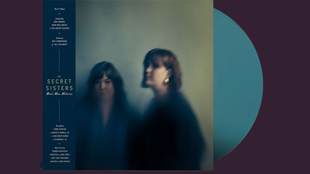 JO Paris 2024 : Angèle accompagne l’incroyable show de Phoenix lors de ...