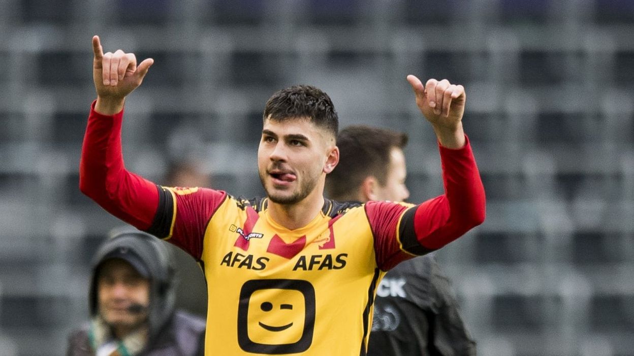Elias Cobbaut buteur avec les Espoirs d'Anderlecht après quatre mois d ...