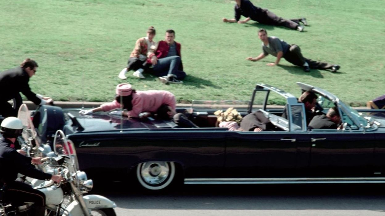 'JFK' : entre fiction et documentaire, un thriller politique sur la ...