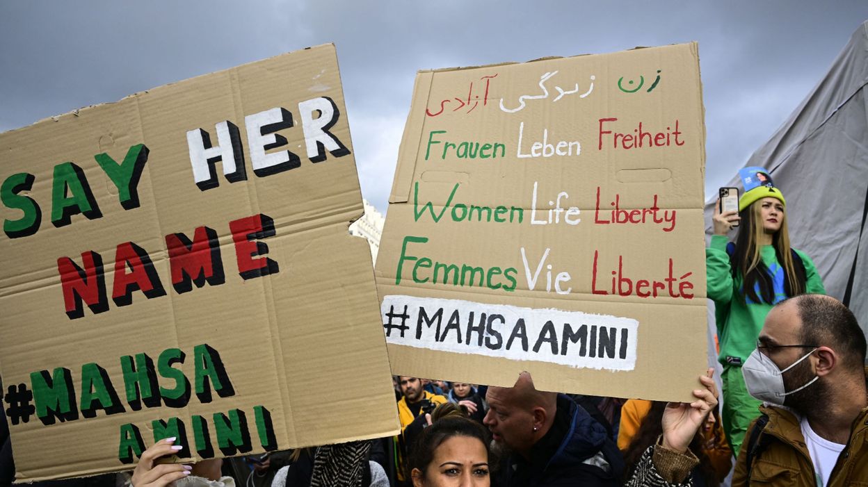 Manifestations en Iran : pourquoi la mort de Mahsa Amini suscite un ... Manifestations en Iran : pourquoi la mort de Mahsa Amini suscite un ...