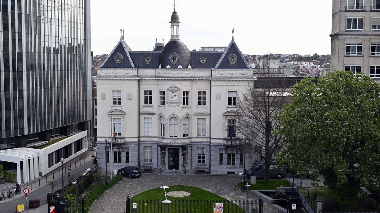 Dysfonctionnements au CPAS d’Anderlecht : 'Je ne me suis pas caché, j ...