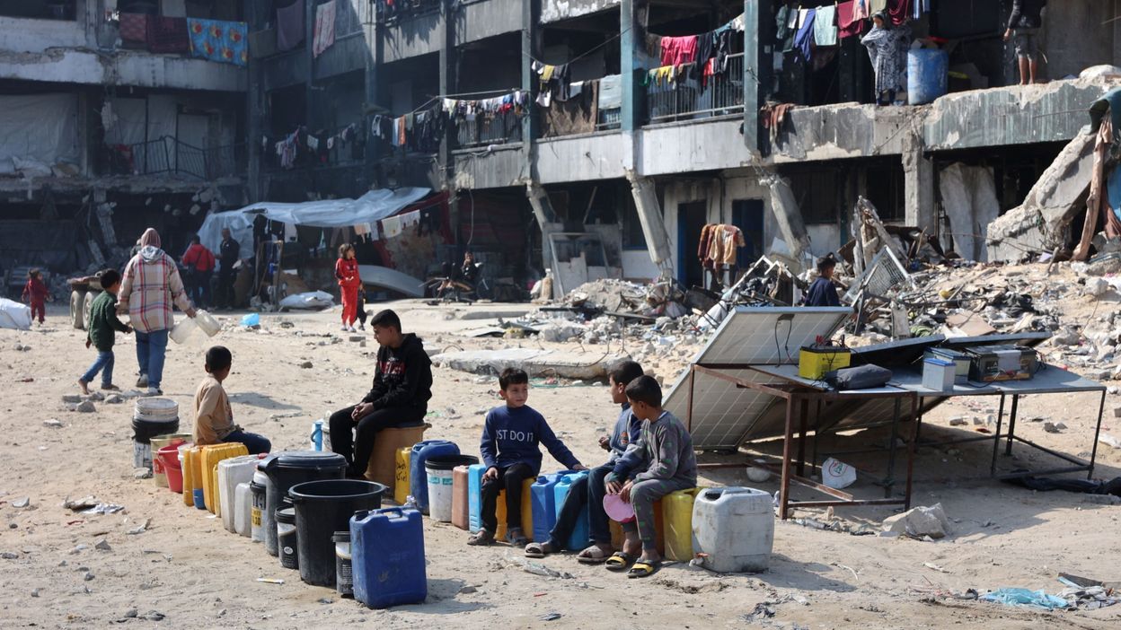 Accord sur un cessez-le-feu à Gaza après 15 mois de guerre entre Israël et le Hamas, des ...