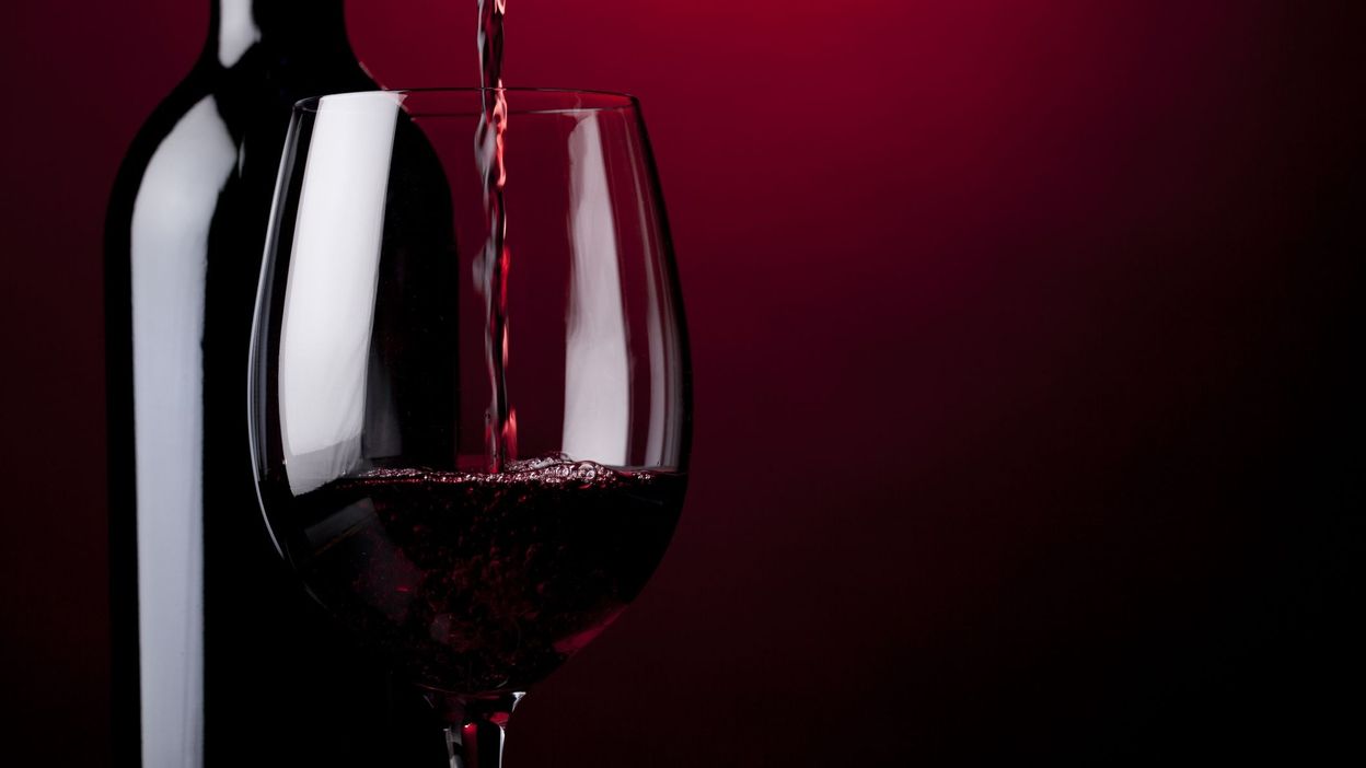Un verre de vin rouge par jour peut-il prémunir contre le cancer de la ...