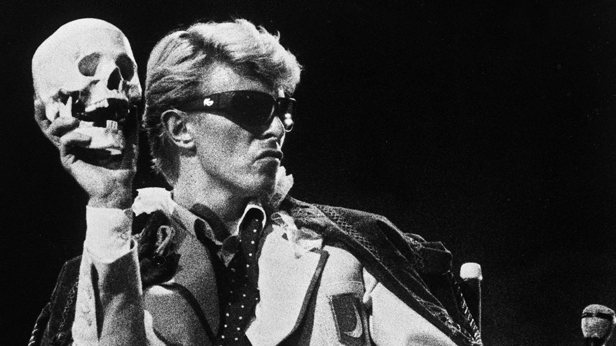 Décès de David Bowie - Bowie était 'un artiste visionnaire', selon ...