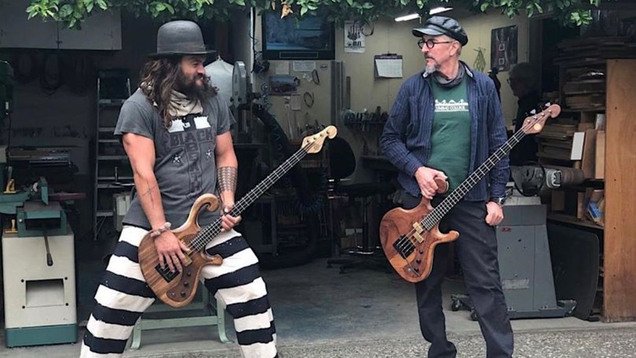 La star Jason Momoa lance son propre groupe de covers de Black Sabbath ...