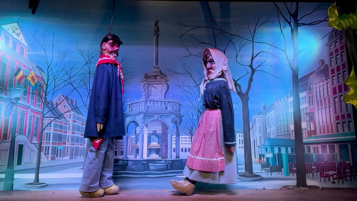 Nathalie Guirma s'improvise marionnettiste au Musée Tchantchès à Liège ...