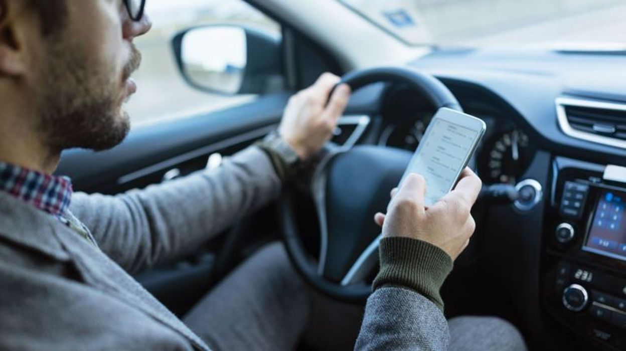 Dès la prochaine rentrée, les GSM seront interdits à l’école jusqu’à la ...