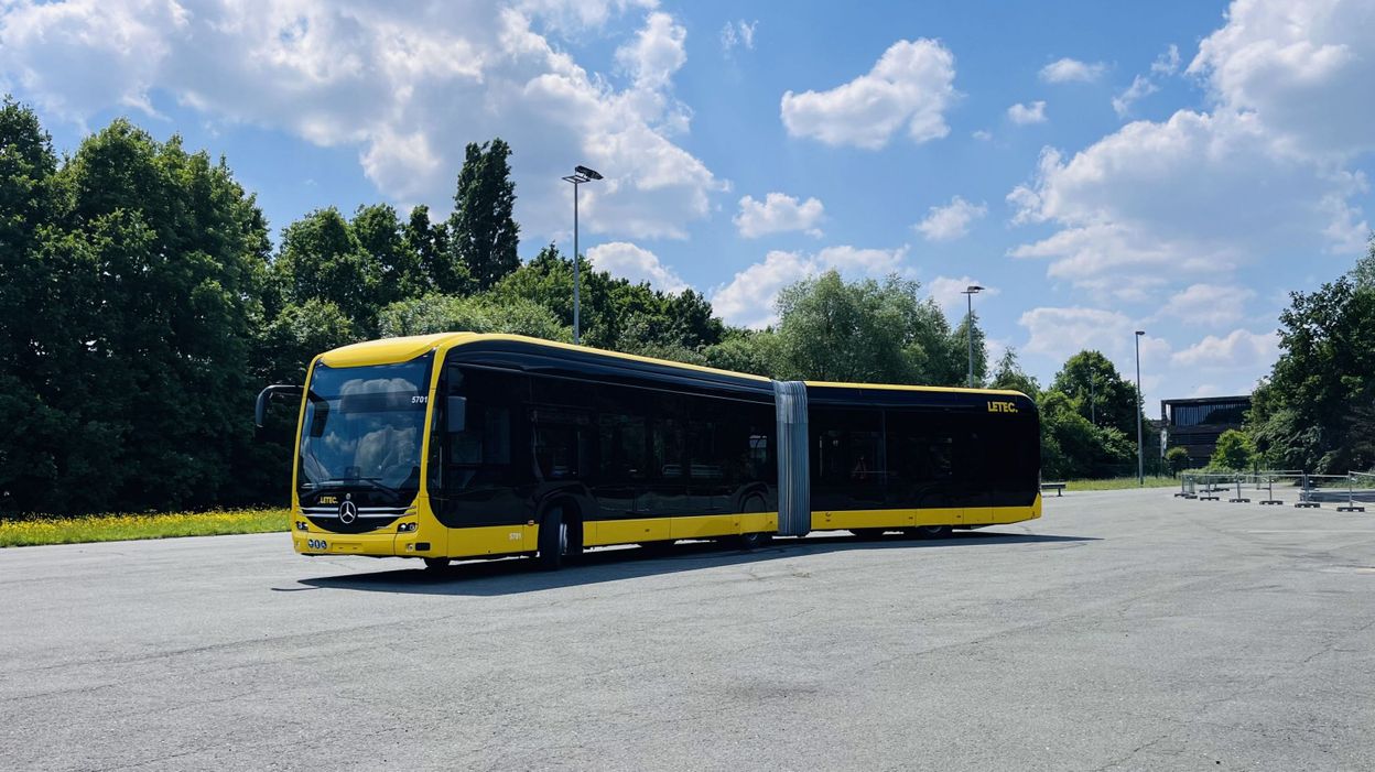 Le premier bus 100% électrique du TEC est arrivé à Liège ce jeudi ...