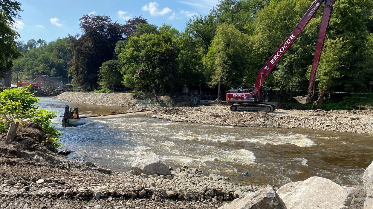 Trooz : un mois après les inondations, un gué pour enfin dégager la ...