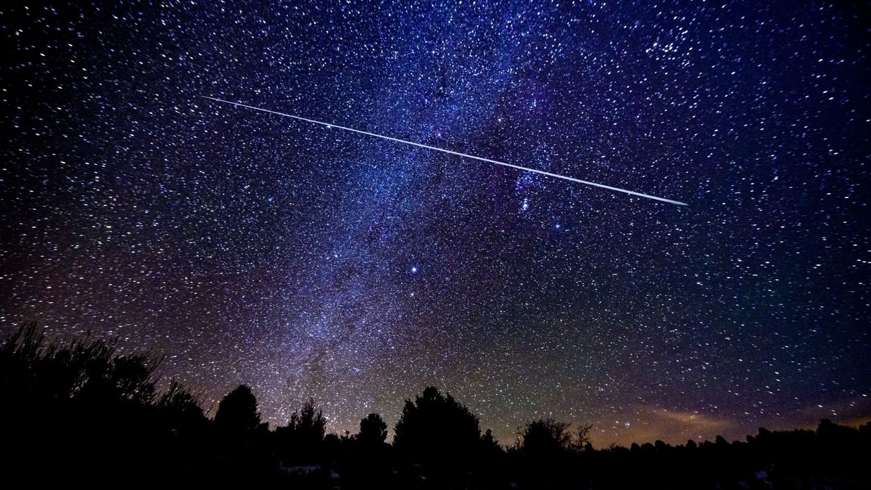 Étoiles filantes : comment les photographier ? - RTBF Actus