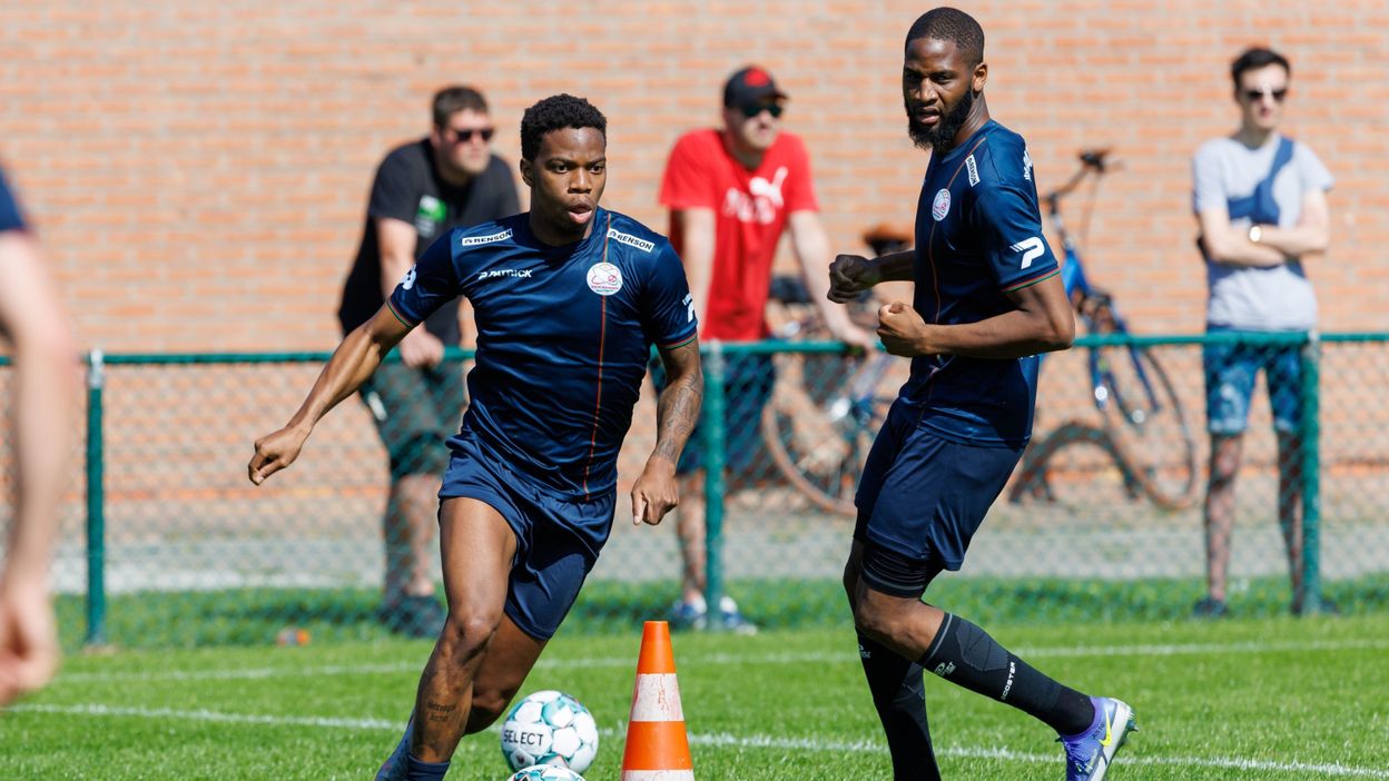 Charly Musonda Jr. s'entraîne avec Levante, après avoir planté Zulte ...