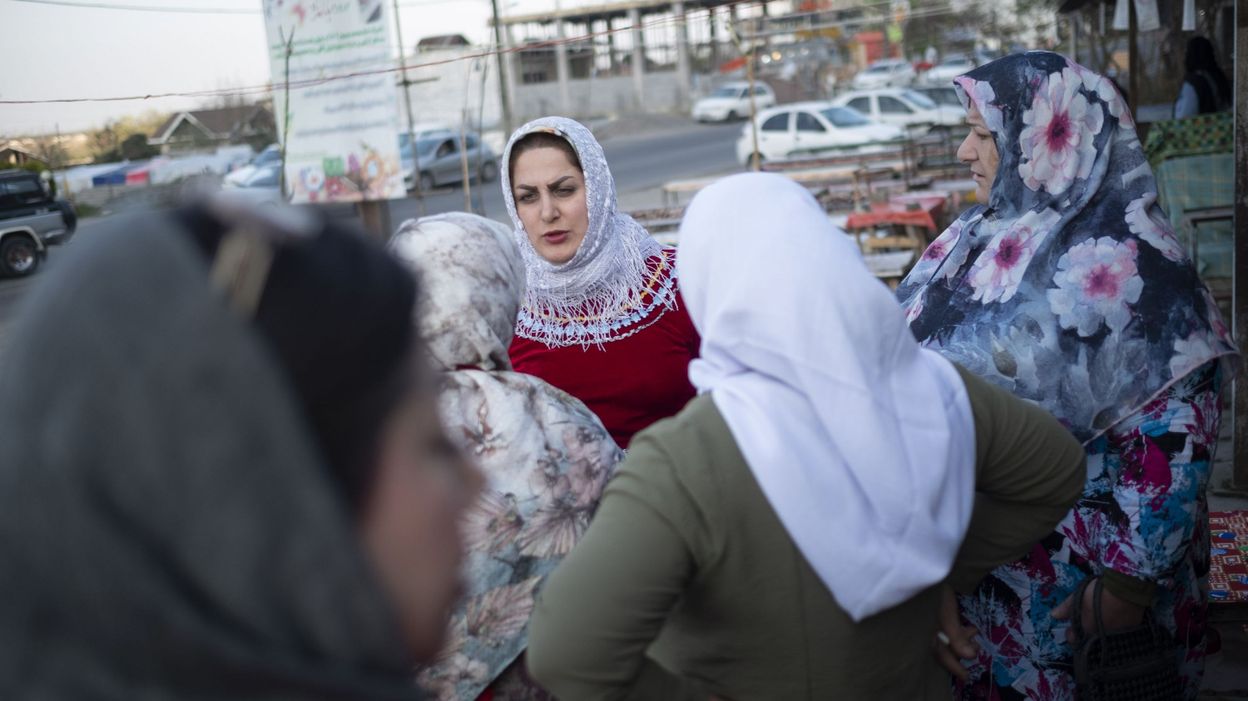 L'Iran va renforcer l'obligation de porter le voile dans l'enseignement ...