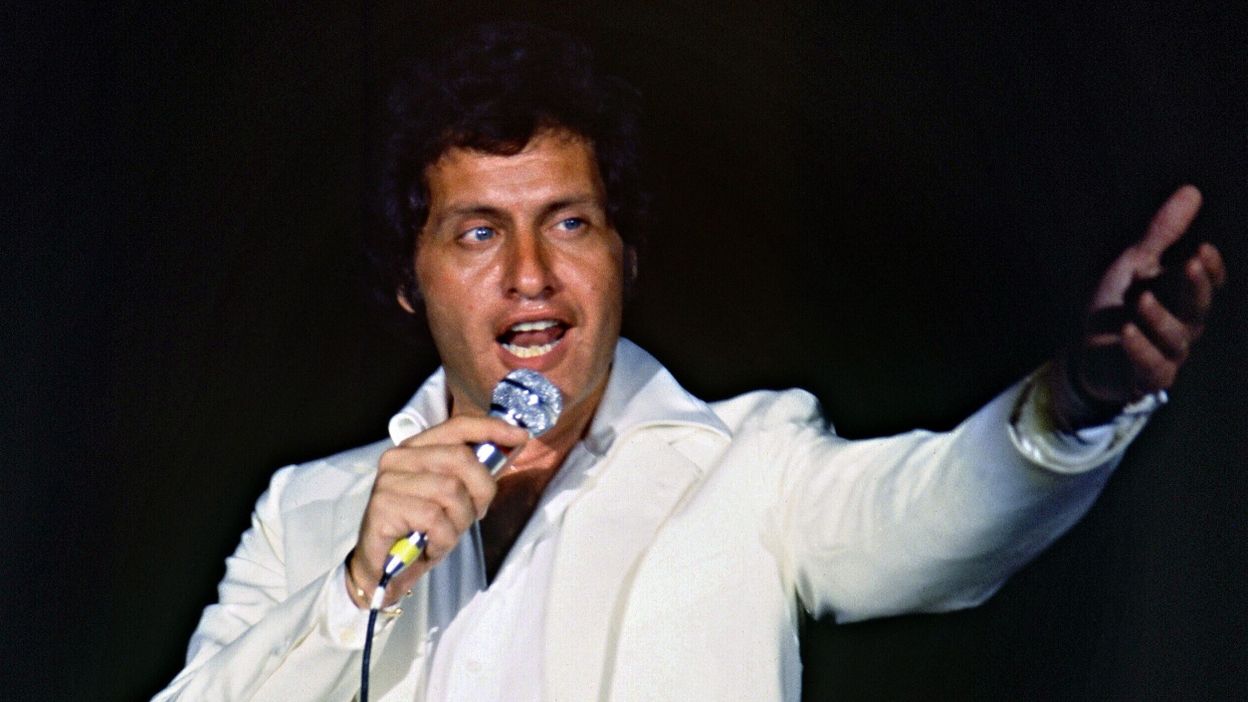 Mercredi 20 août 1980 : Joe Dassin décède à Tahiti - RTBF Actus
