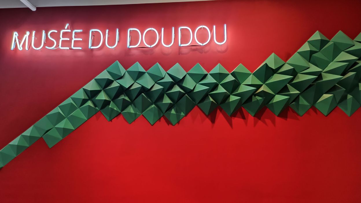 Le Musée du Doudou vous plonge au centre de la Ducasse de Mons - RTBF Actus