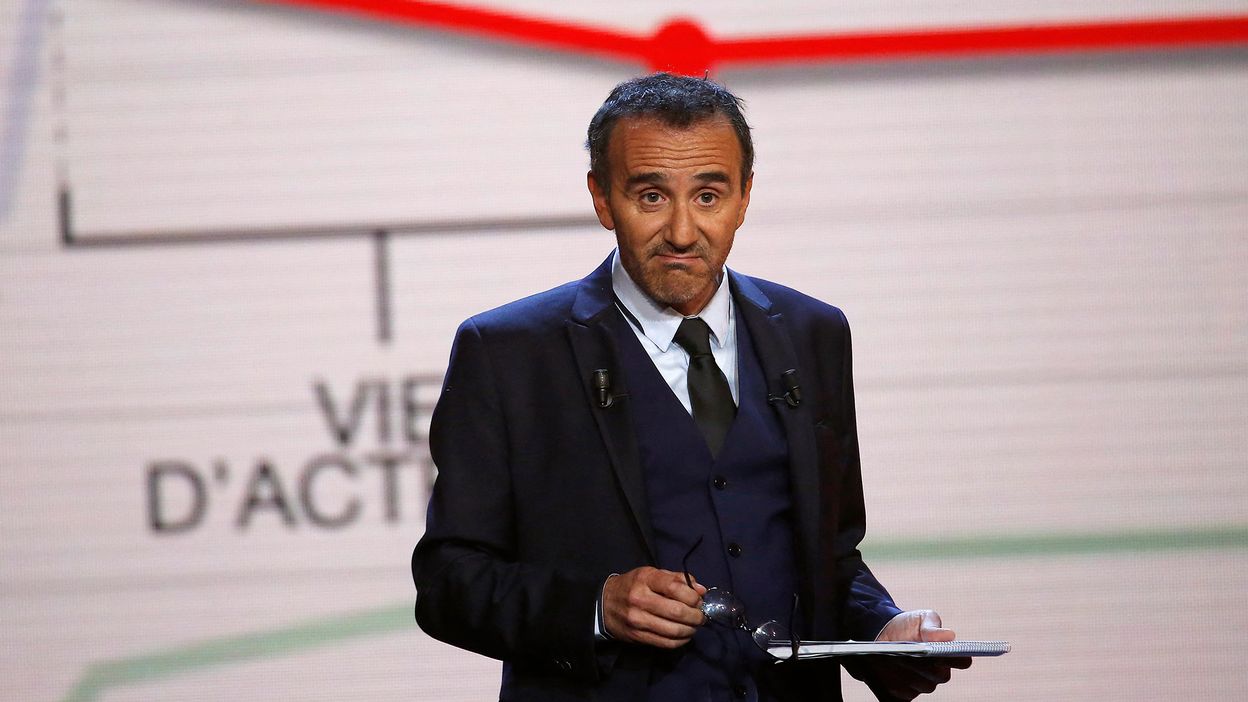 Pour savoir s'il rit, regardez ses épaules - RTBF Actus