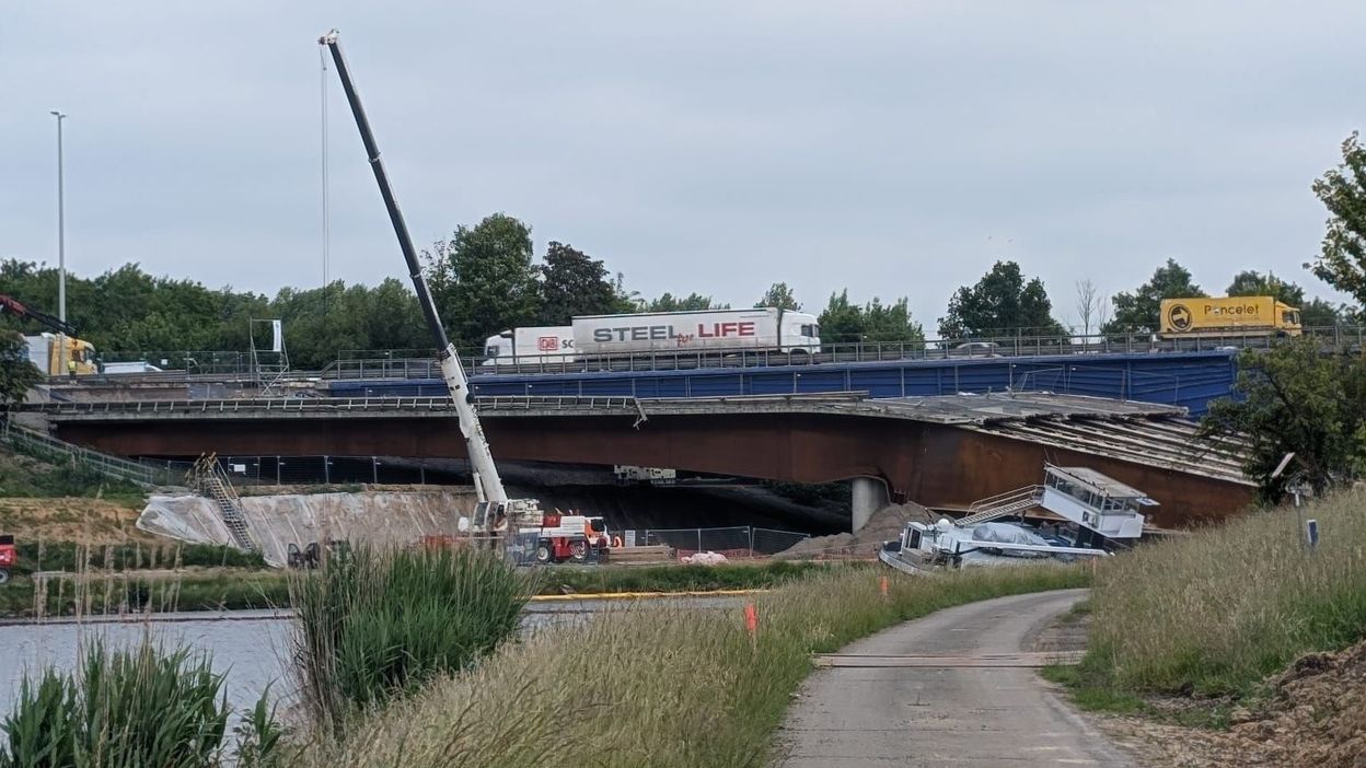 Effondrement d’un pont sur la E42 : 'Le pont bougeait et tremblait ...