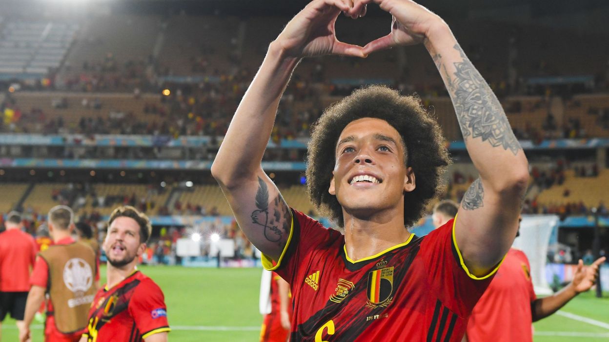 Le but incroyable de Thorgan Hazard qui place les Diables rouges aux ...