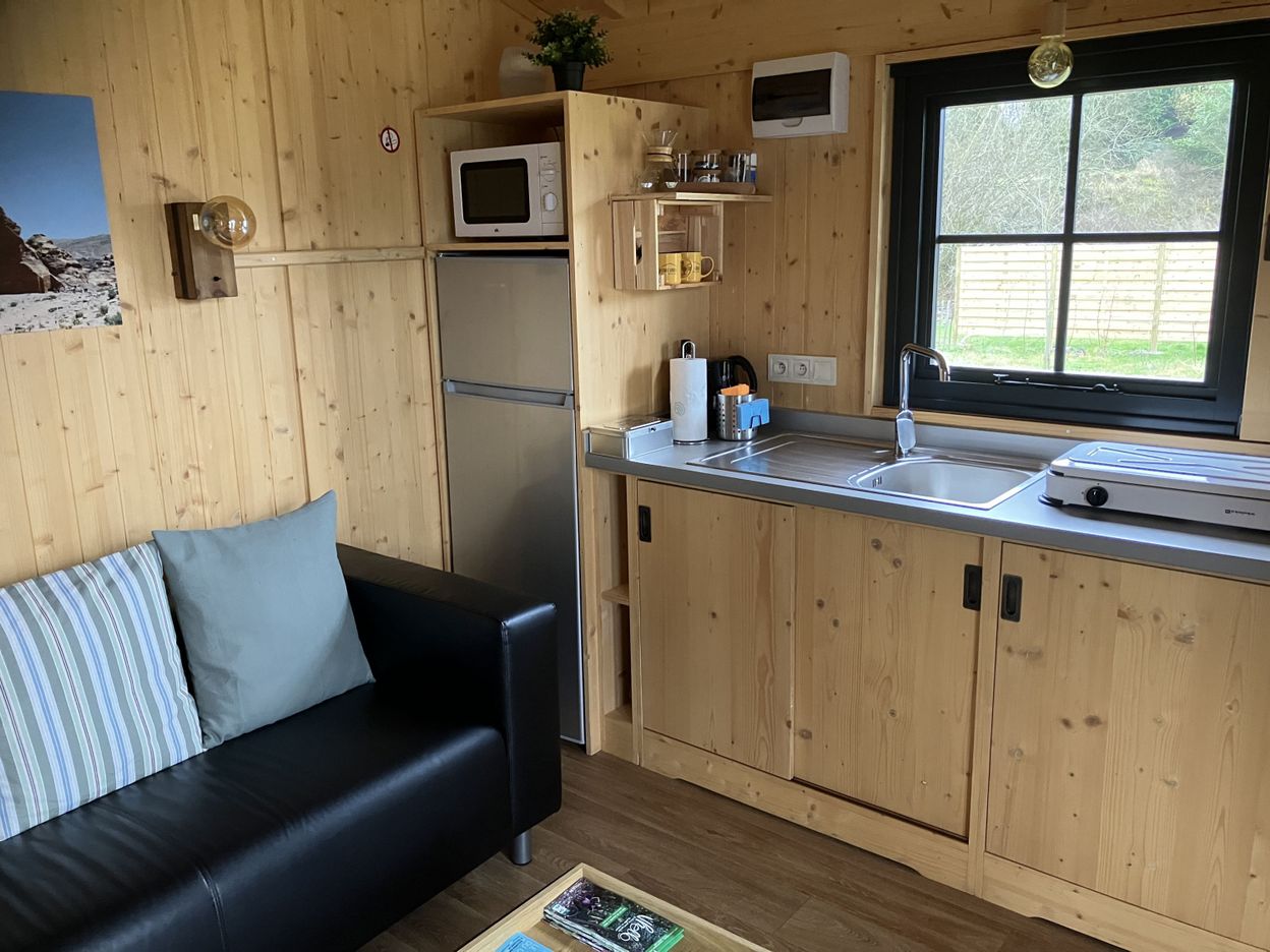 Écaussinnes, cité de l'Amour, de la pierre bleue et de l'art ! - RTBF Actus