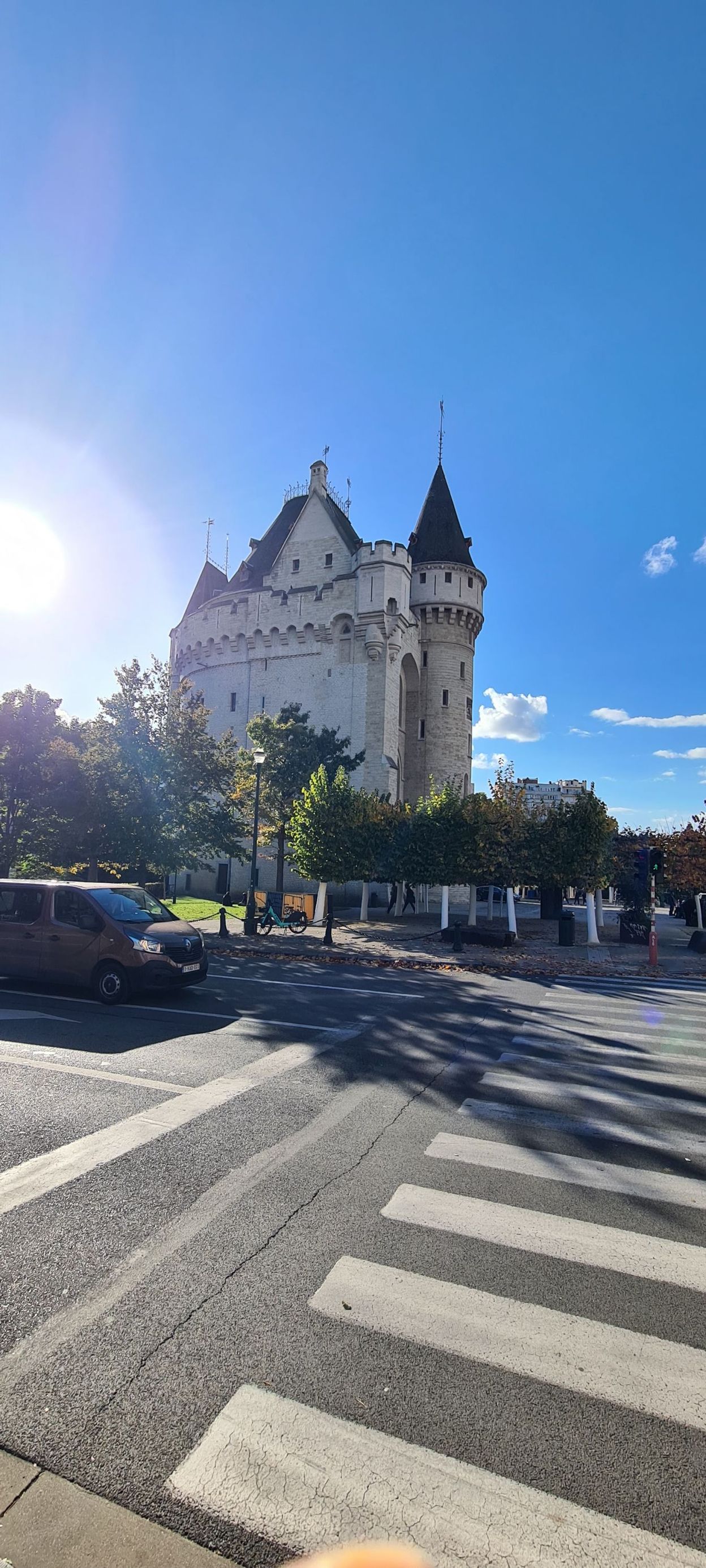 On a testé pour vous La Porte de Hal ! - RTBF Actus
