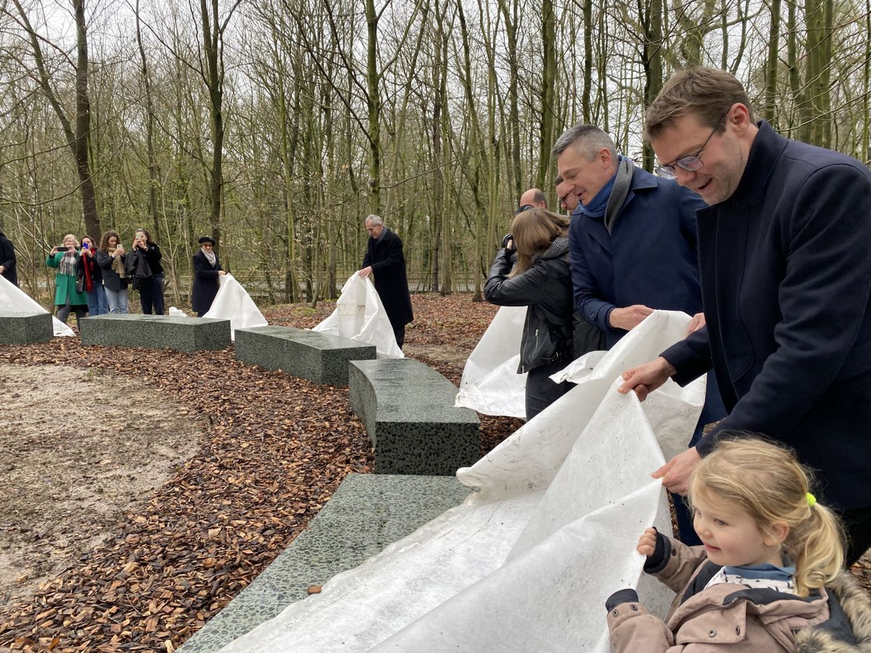 Voilà à quoi ressemble le monument en mémoire aux victimes du Covid ...
