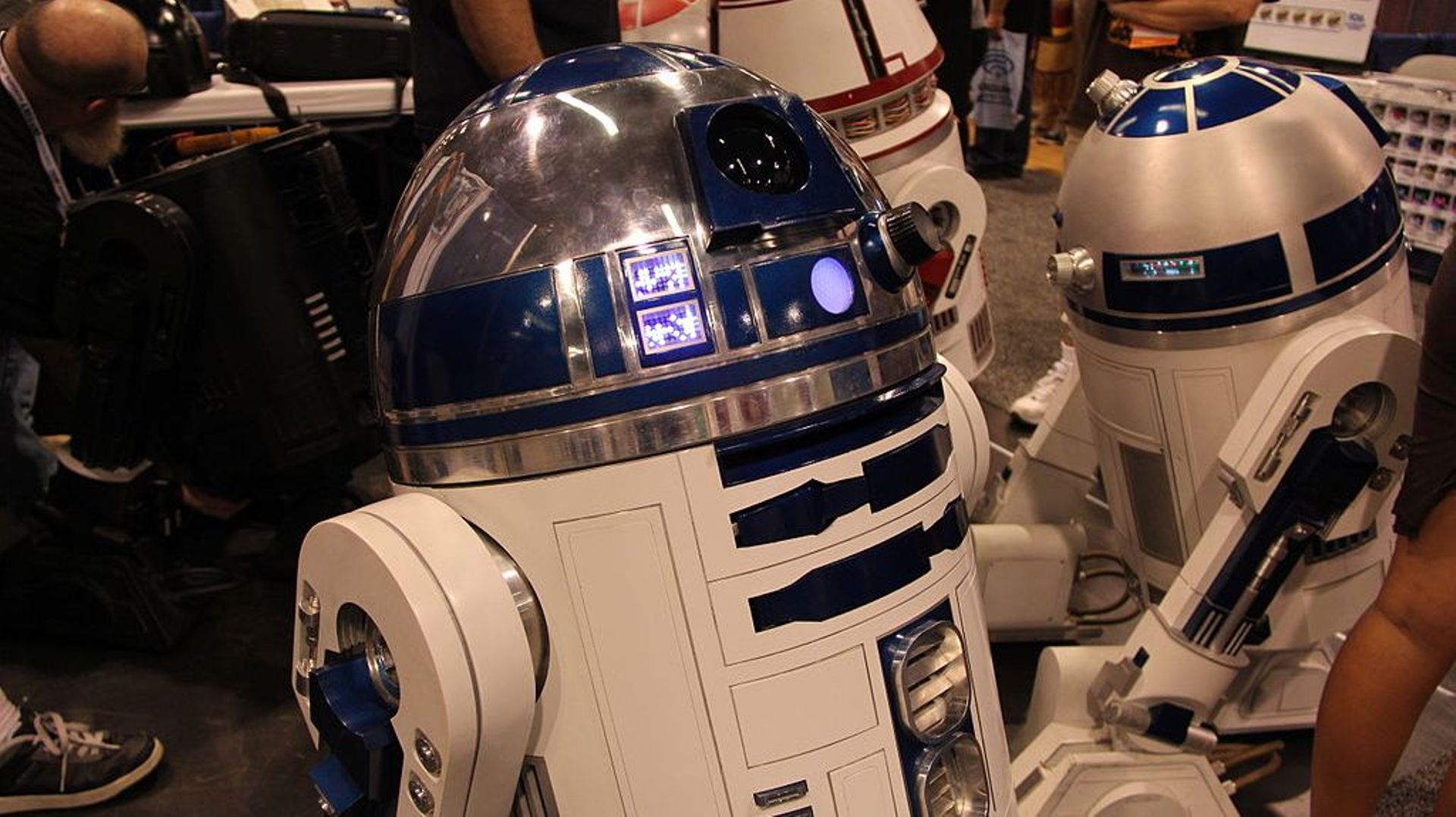 Décès du principal créateur du robot R2-D2 de Star Wars - RTBF Actus
